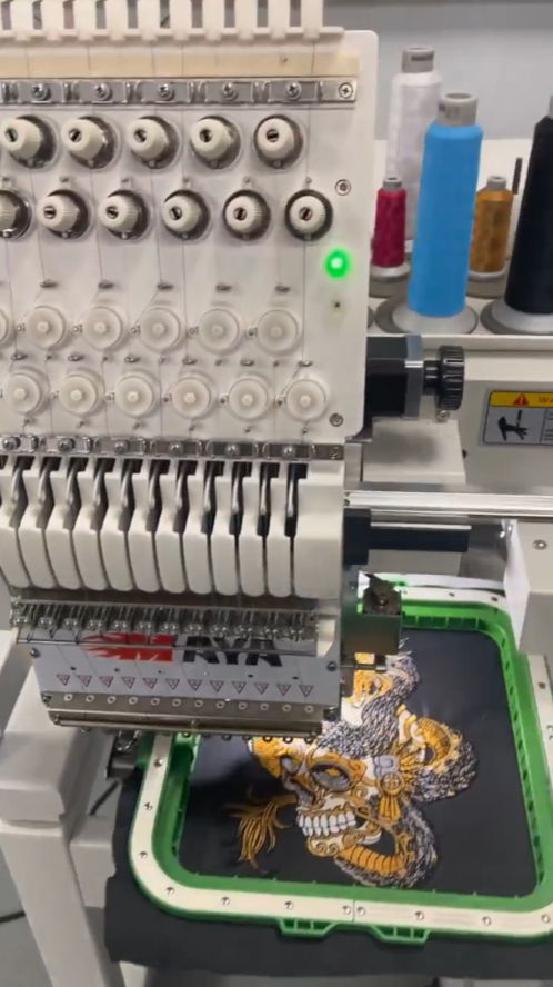 Master Machine Embroidery Fill Stitches: Techniques for Perfect Covera ...